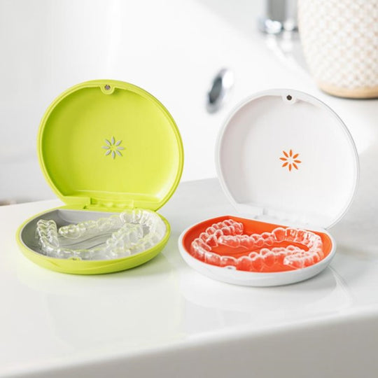 Invisalign Aligner Case Great Wave – Invisalign Store UK